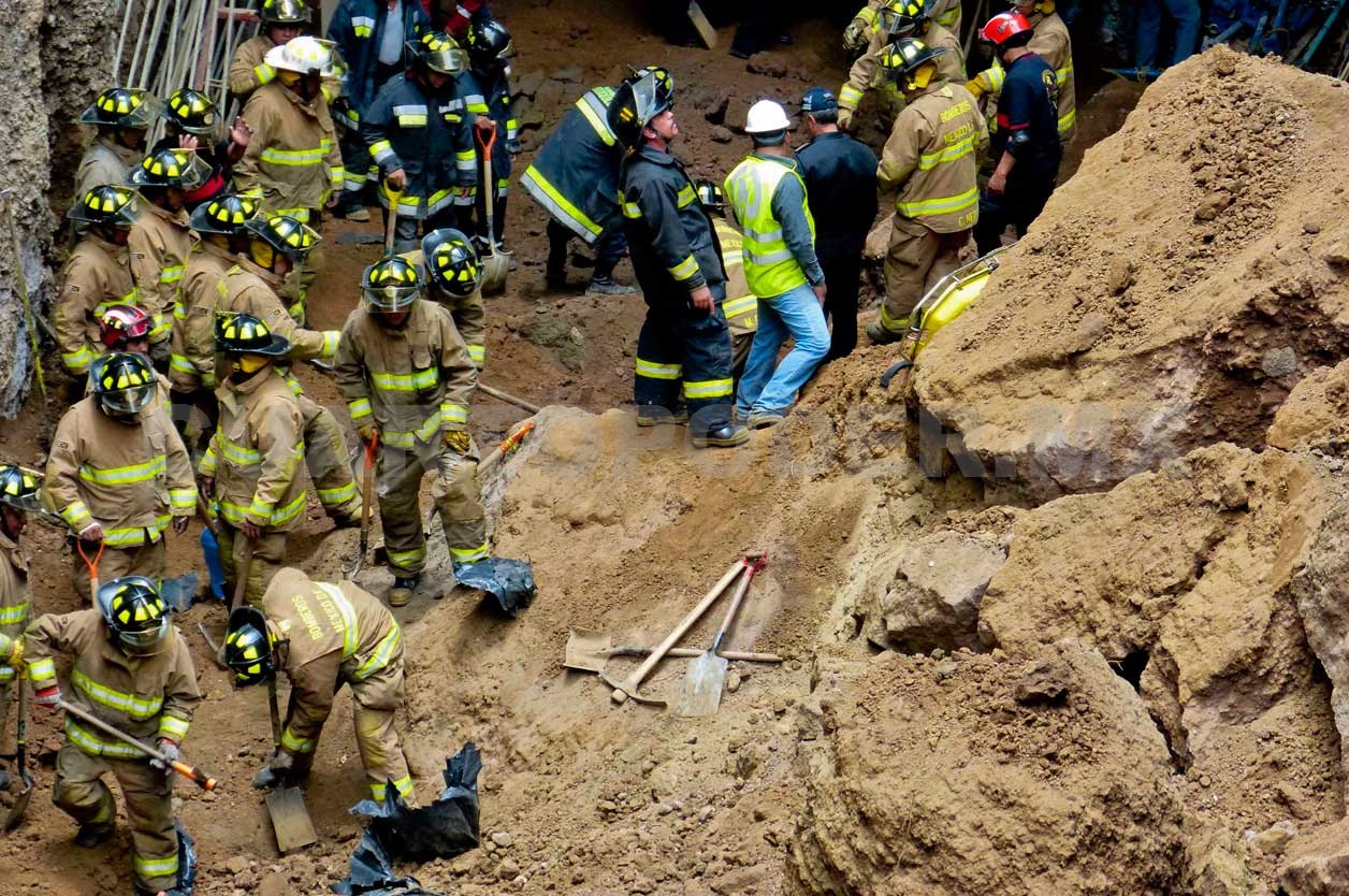 Una persona fallecida por derrumbe de obra