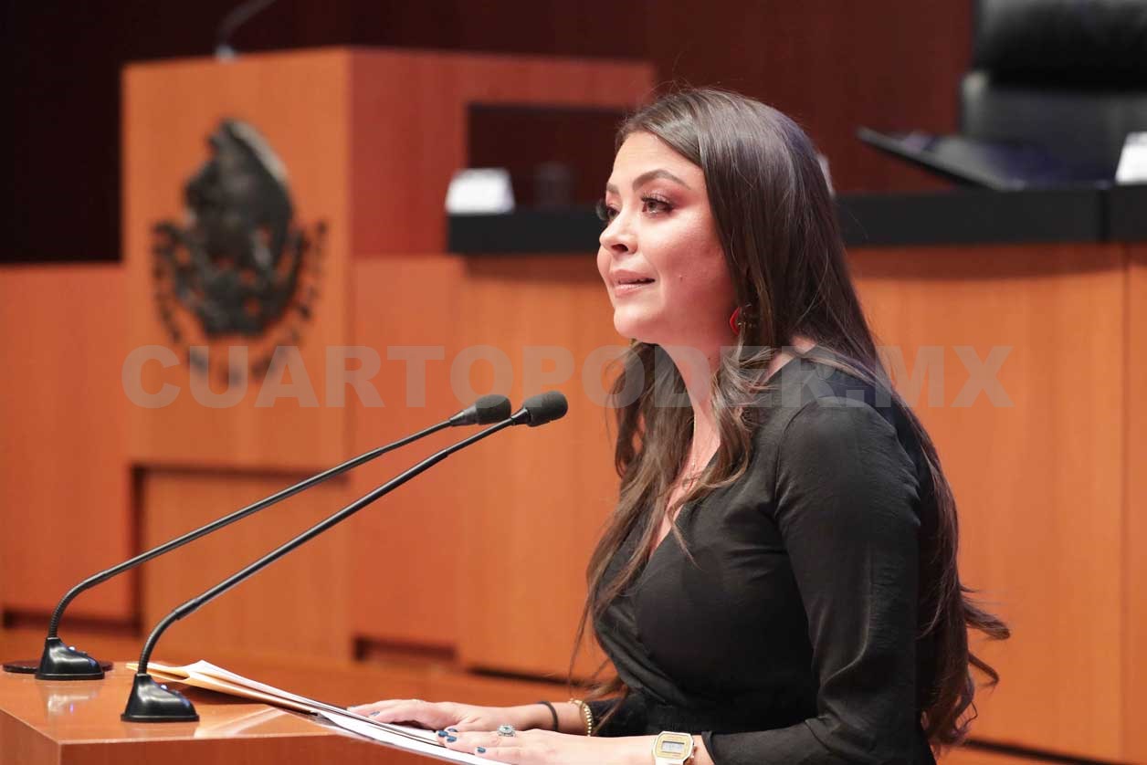 Sasil de León celebra paridad