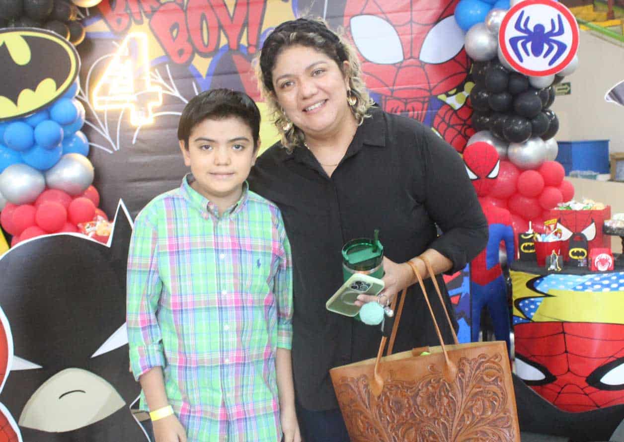 Patricio festejó como un superhéroe
